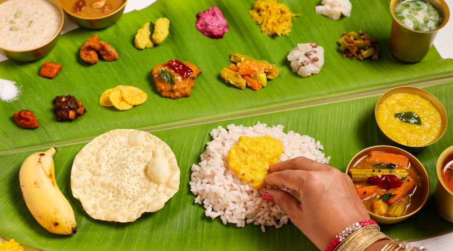 Onam Sadya: One Festival, Two Plates – How Kerala’s Feast Splits ...